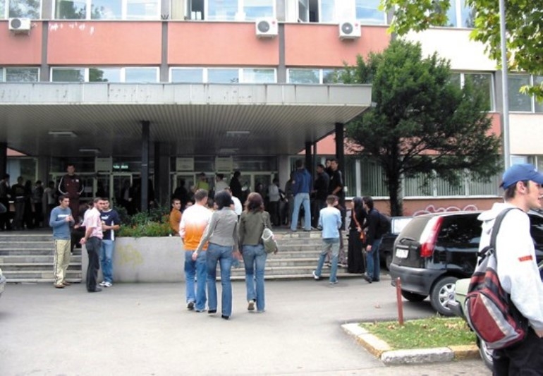 Srijeda na Filozofskom fakultetu u Tuzli: Predavanje o Pariškom zborniku - TuzlaInfo.ba