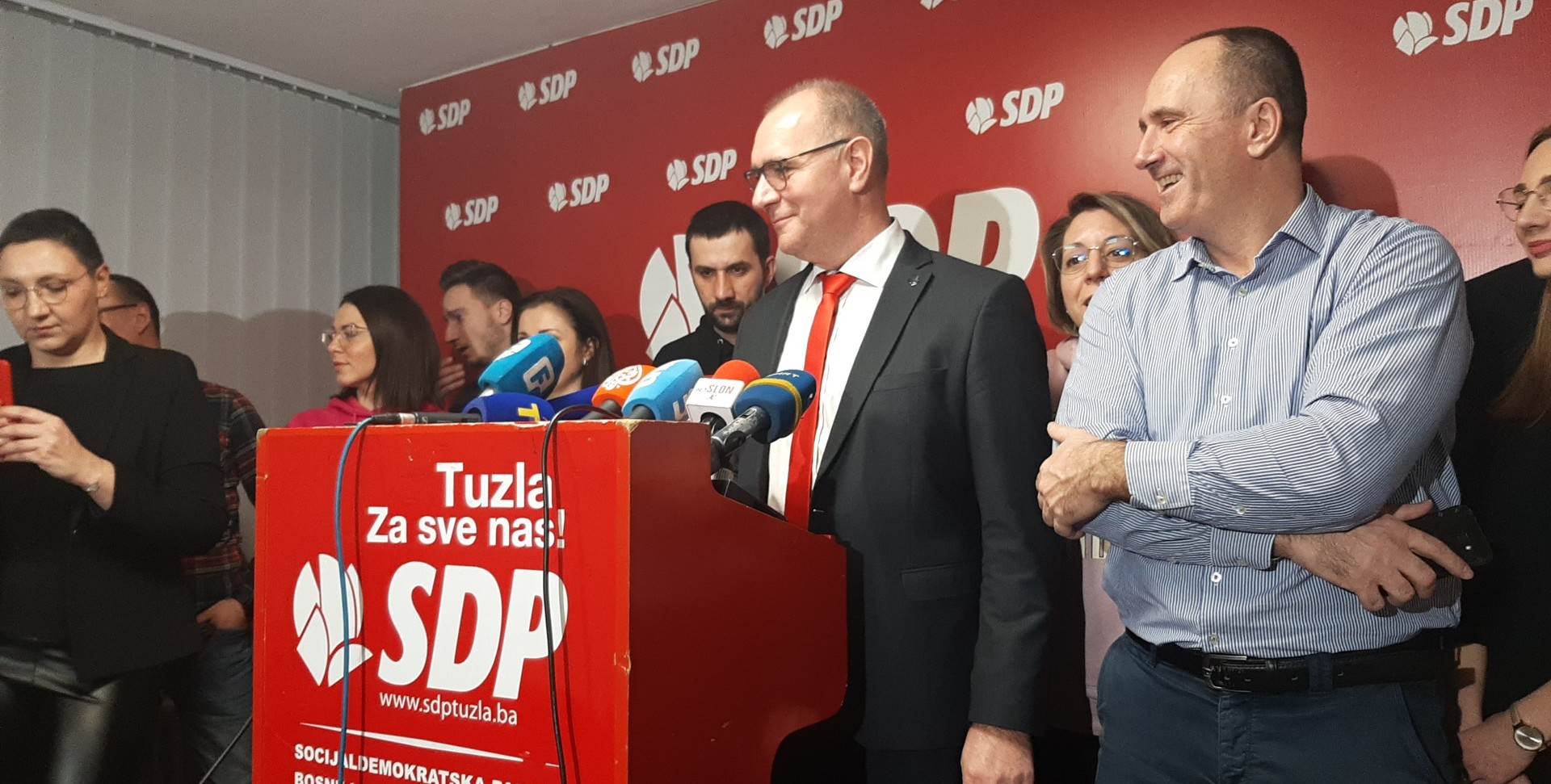 Zijad Lugavić proglasio pobjedu za gradonačelnika Tuzle - TuzlaInfo.ba