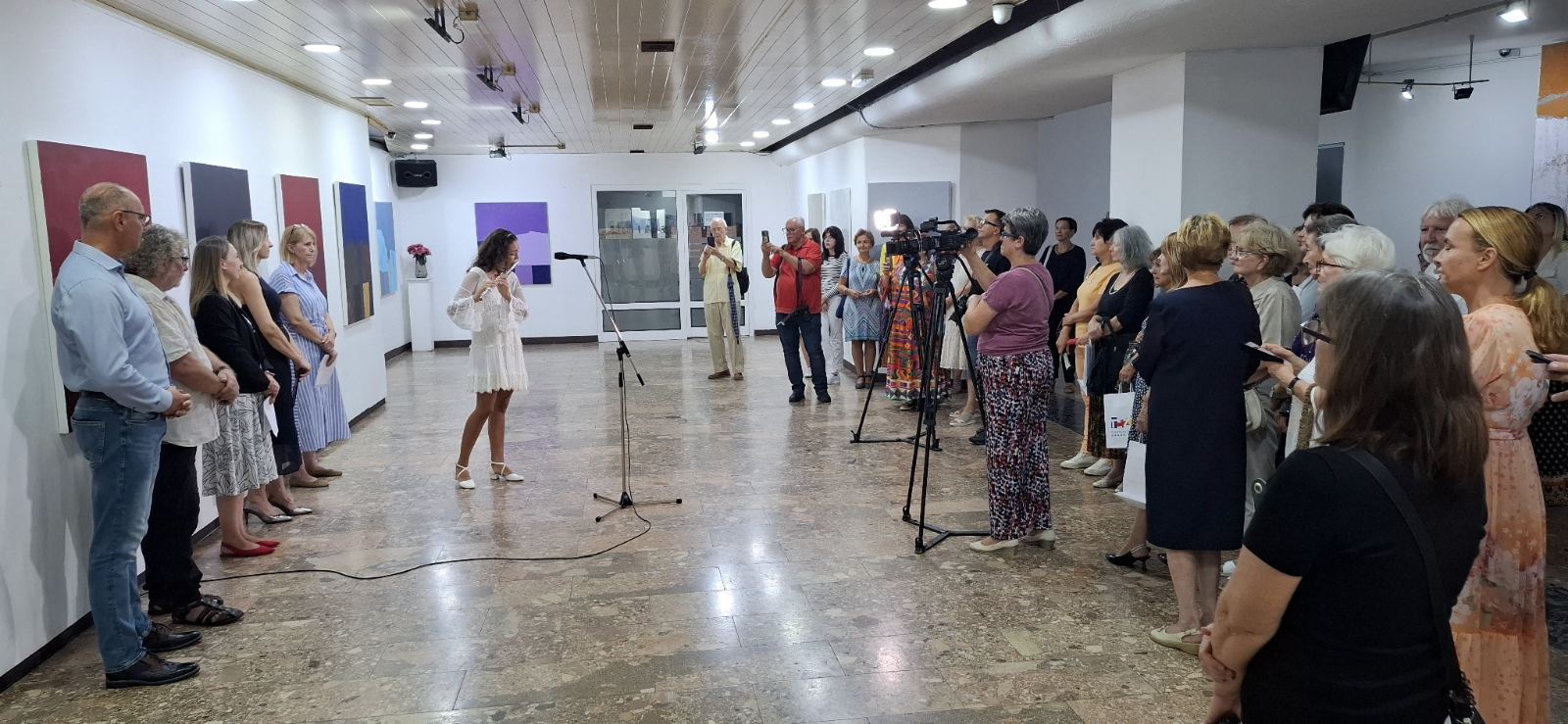 Izložbom slika Dragana Gačnika otvorena 10. regionalna likovna kolonija „Slovenci u Tuzli ...