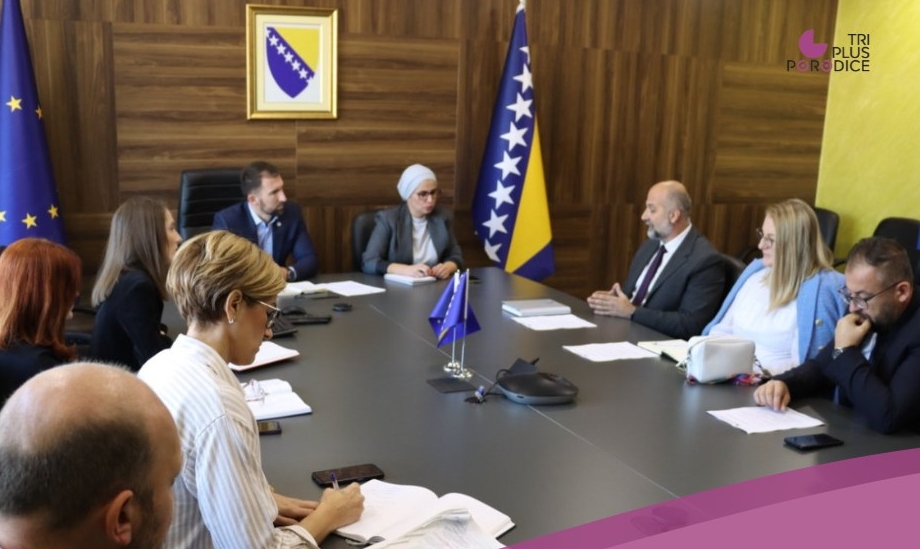 Porodice 3 plus dobivaju dodatna prava: Skraćeno radno vrijeme i ...